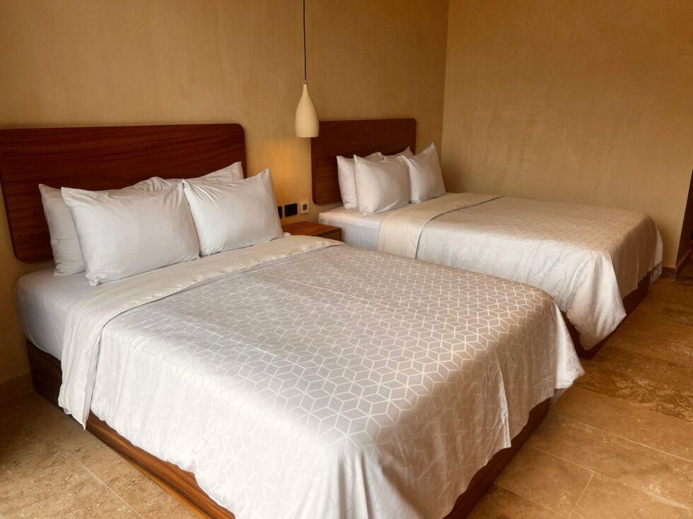 Habitación con 2 camas dobles - Wyndham Tulum